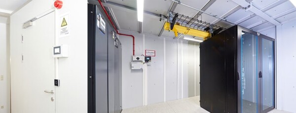 Container data center - Mobile server room in container